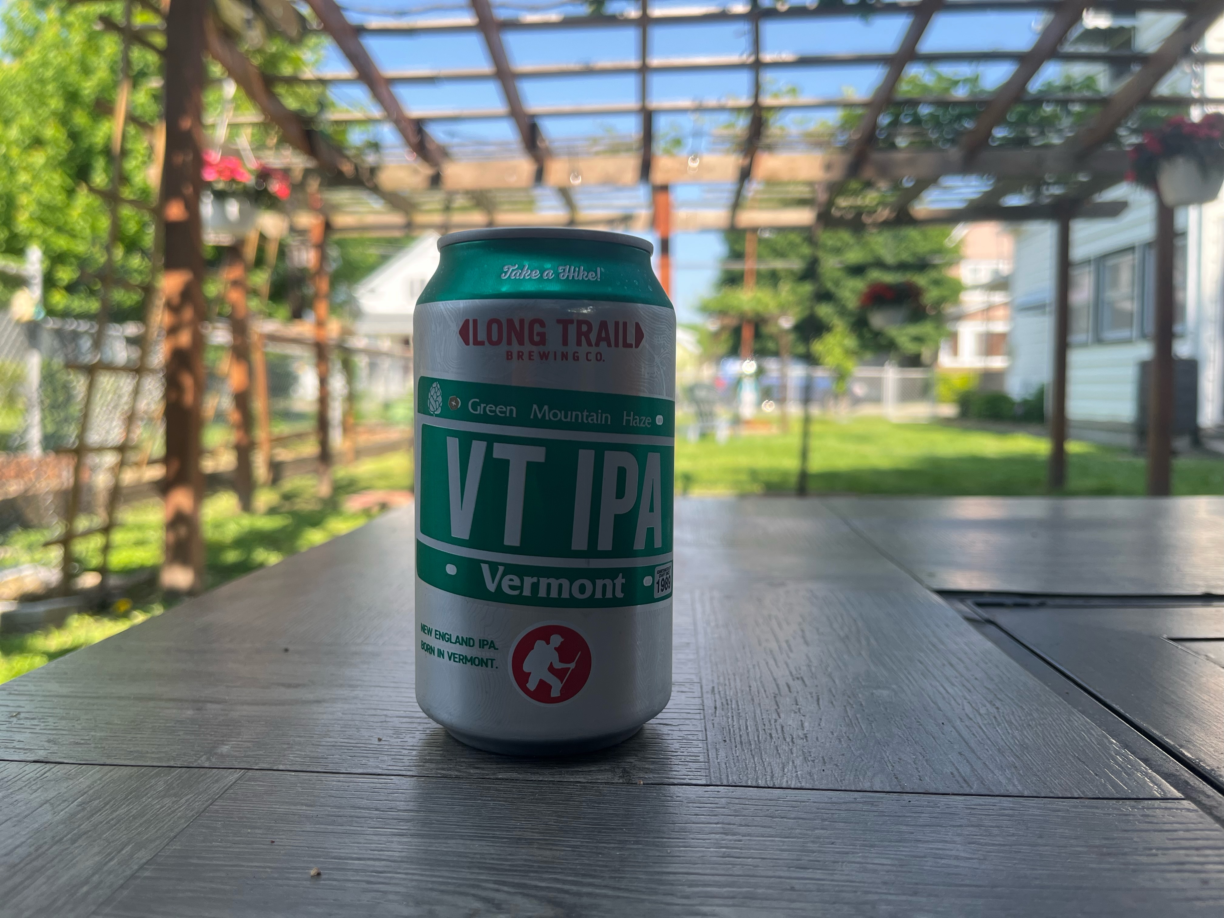 Brew Review – Long Trail Brewing Co. VT IPA – A Town's Zone